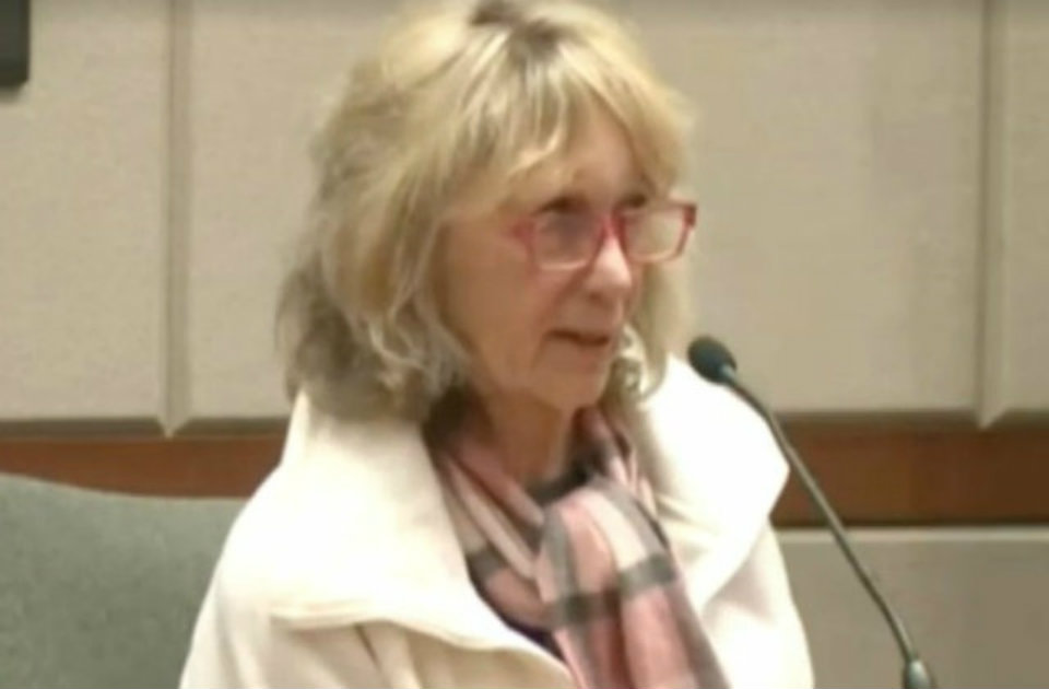 WATCH: Witness Might Face Contempt for Calling Lester Jones 'Piece of ...