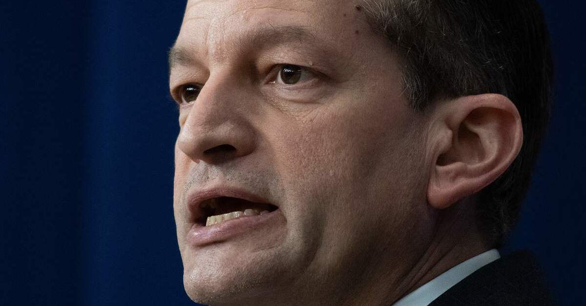 Acosta Knew Epstein Prosecutor Withheld Info: Report | Law & Crime