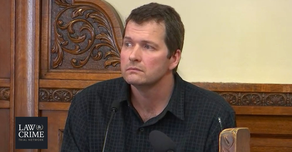 Todd Mullis Testifies at Trial About Suspicious iPad Searches | Law & Crime