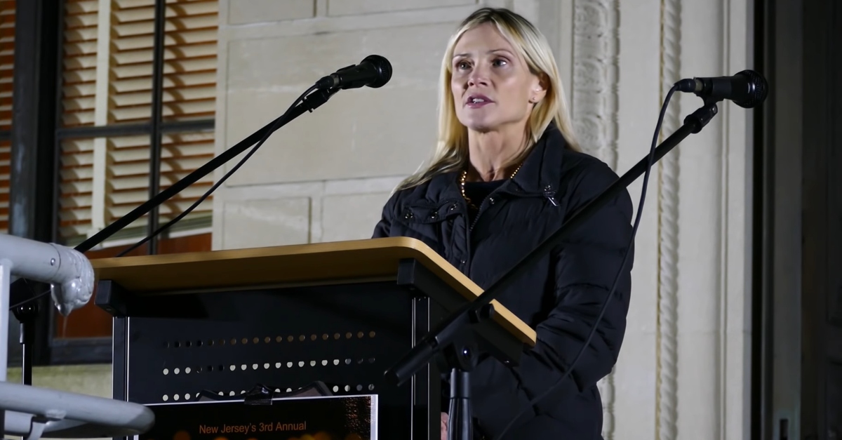 Amy Locane Sentenced Again for Crash That Killed Helene Seeman | Law ...