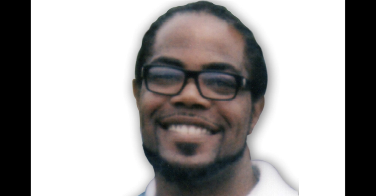 Man Who Spent 17 Years Behind Bars Has Murder Conviction Overturned ...