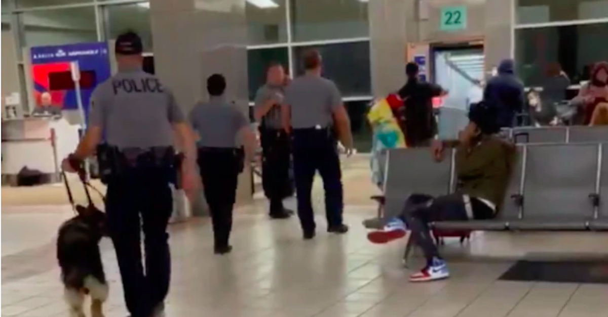 Delta Employee Stephon Jamar Duncan Threatened to ‘Take Down’ Flight