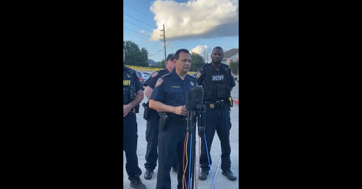 9-Year-Old Dead for Year, Children Living with Skeleton: Sheriff