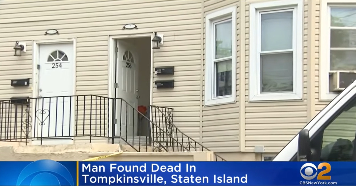 Rene Ayarde Murdered Robert Raynor in Staten Island: Police