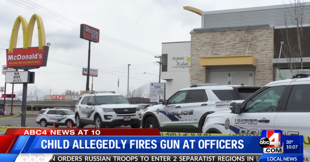 Armed Man Angry About McDonald's Order Told 4-Year-Old Child to Shoot ...