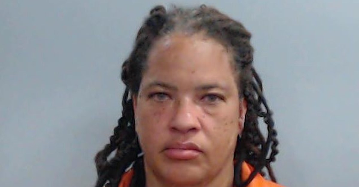 Ex-Nurse in Kentucky Accused of Murdering 97-Year-Old WWII Veteran ...