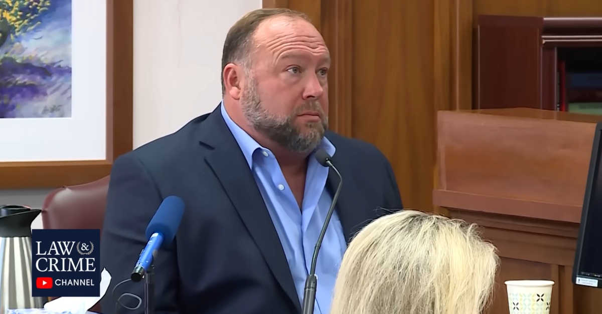 WATCH LIVE: Alex Jones Connecticut Defamation Trial - TrendRadars
