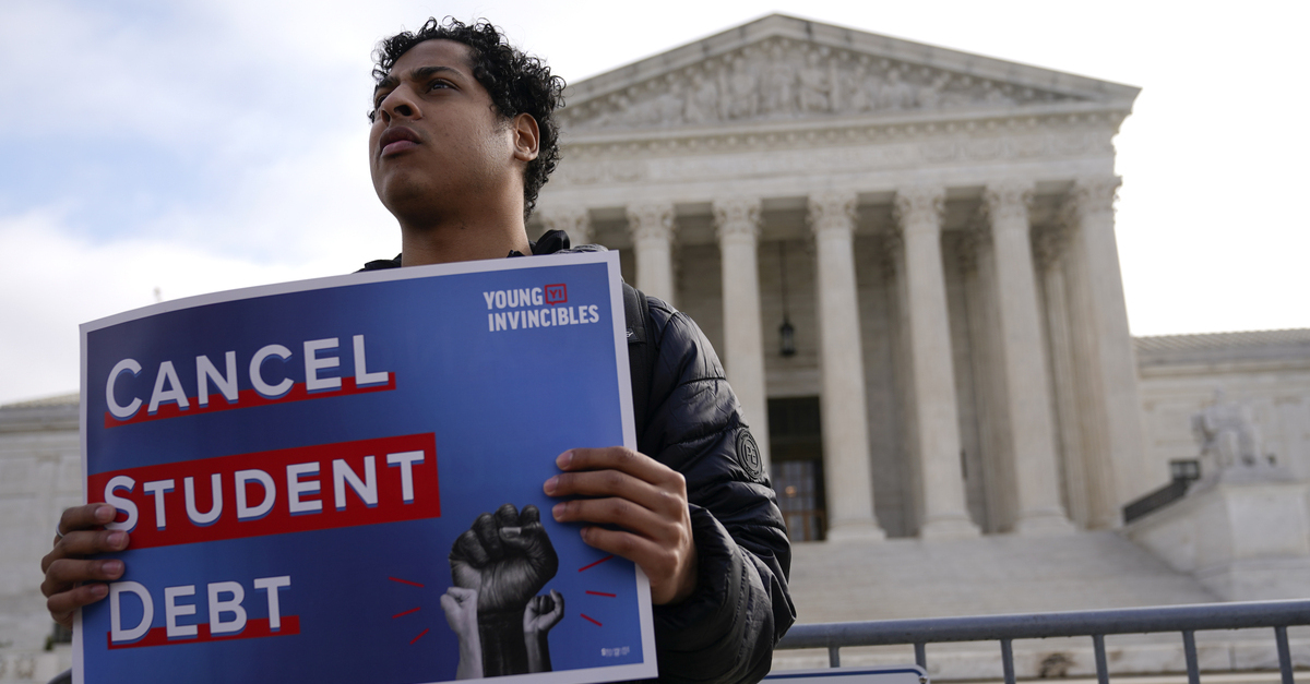 Justices focus on two ways to duck deciding the legality of Biden's ...