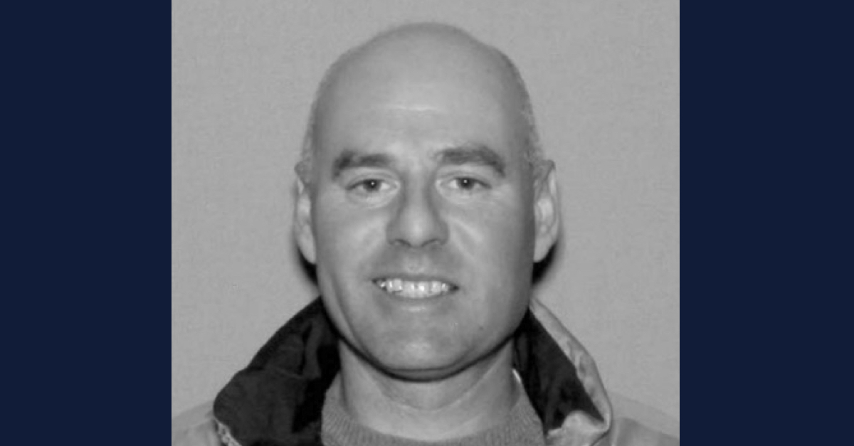 Husband who paid undercover agent posing as contract killer $1,500 to ...