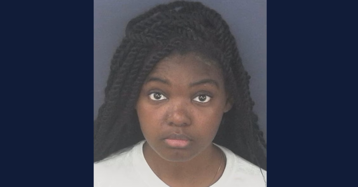 Middle school teacher let students fight, pulled them out of other ...