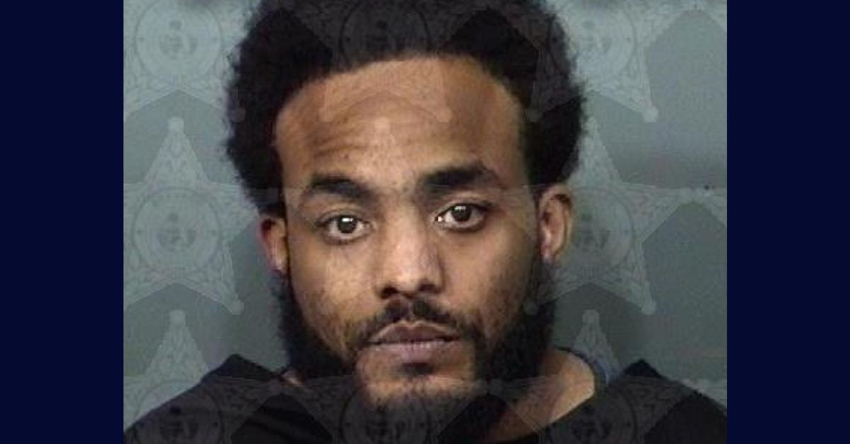 '600 now or your husband's throat is peeled': Wife thinks hubby is ...