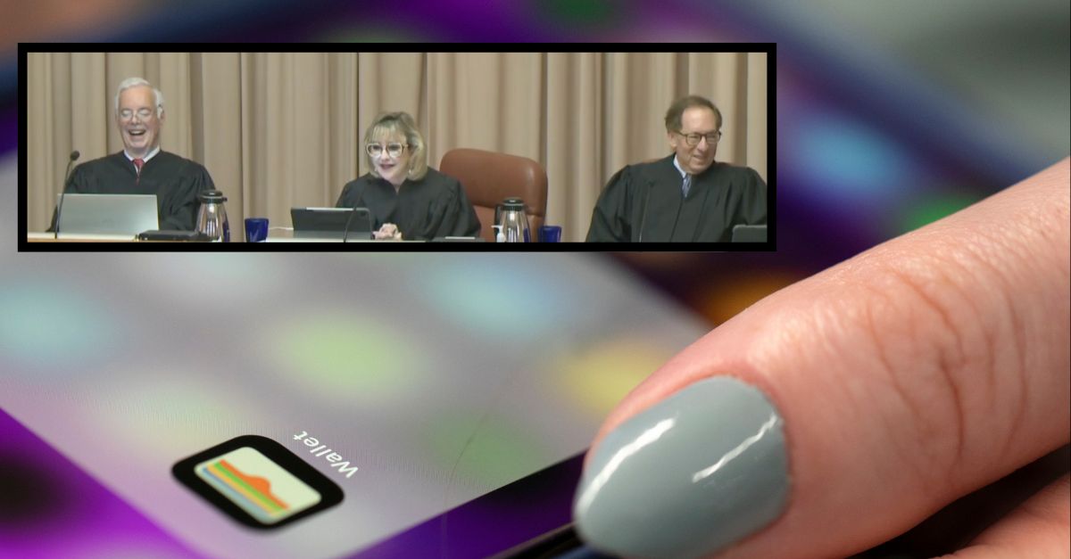Ninth Circuit says cops allowed to force thumb phone unlock