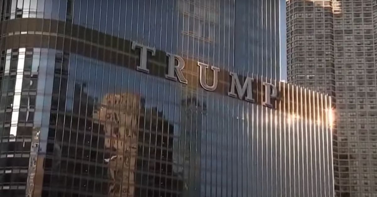 Trump Tower a 'public nuisance' for Chicago River dumping