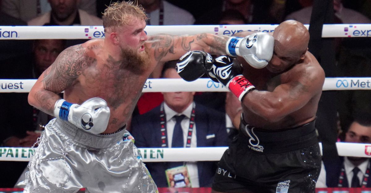 Netflix sued over Mike Tyson-Jake Paul buffering problems
