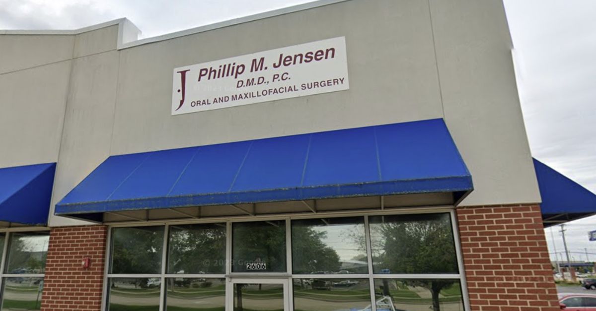 Surgery patients 'felt everything' during procedures after dentist ...