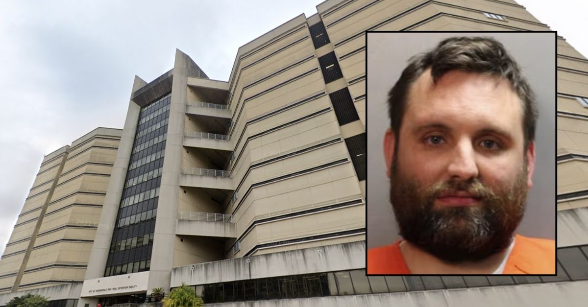 Criminal defense attorney allegedly smuggled 'drug-soaked' papers into ...